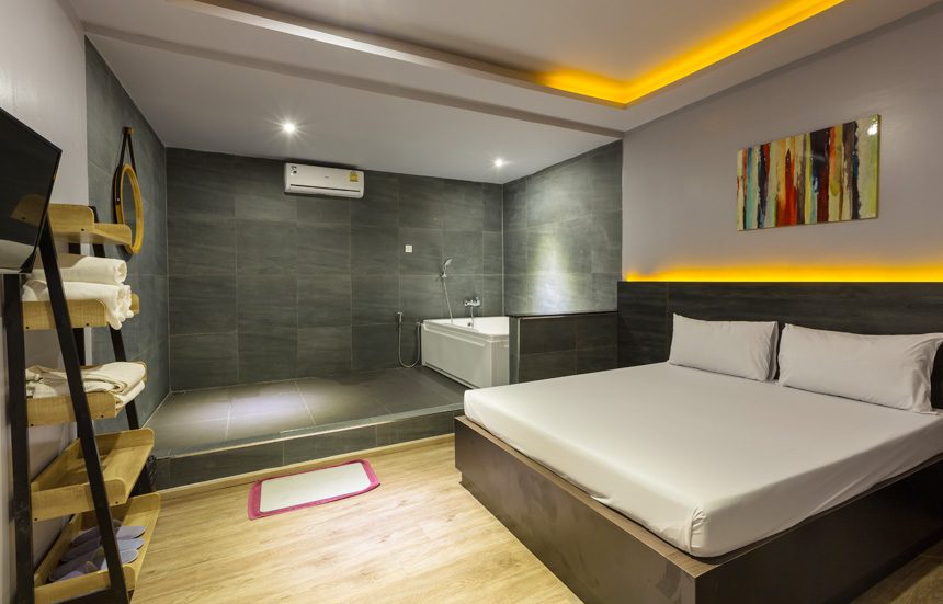 Colonze / コロンゼ | タイ・バンコクNo.1風俗・夜遊びポータルサイト「How?」