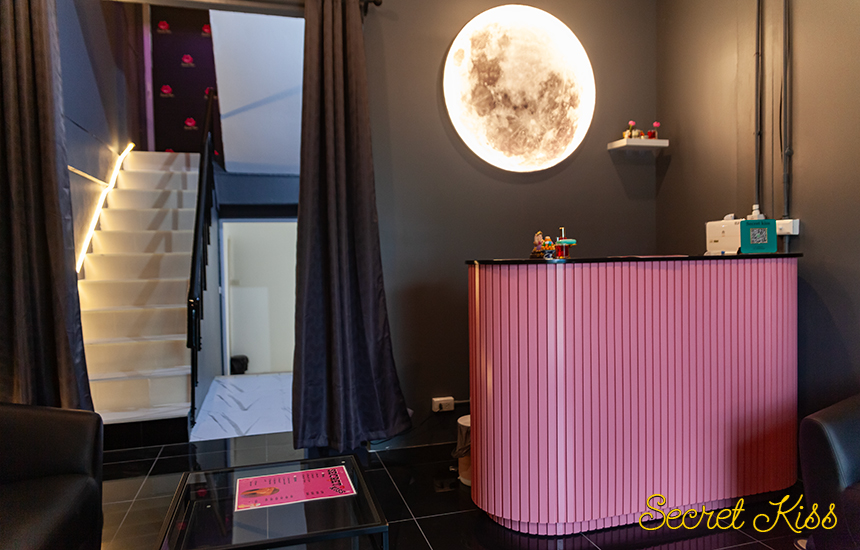 Secret Kiss / シークレットキス | タイ・バンコクの大人の風俗・夜遊びプレイガイド「How?」